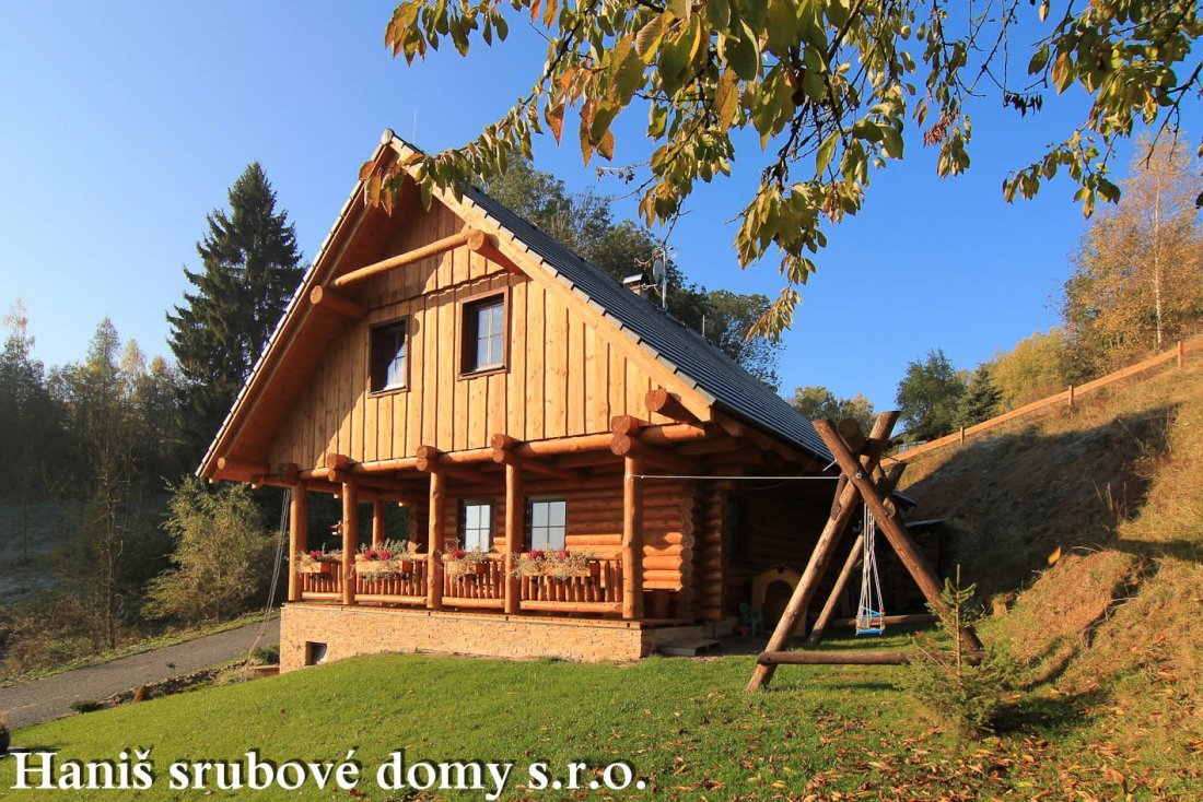 Sruby Haniš srubové domy s.r.o.